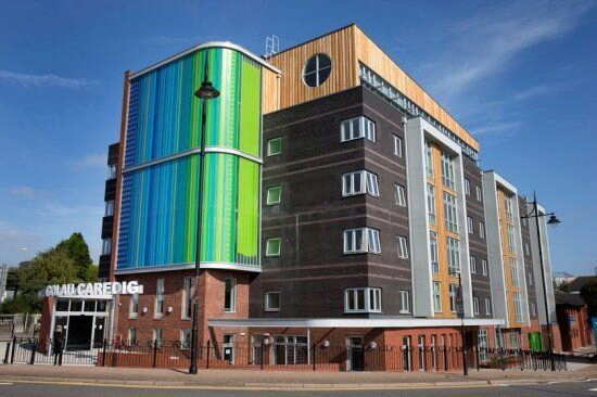 Golau Caredig : HousingCare